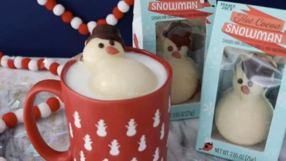 Ang Hot Cocoa Snowman ni Trader Joe