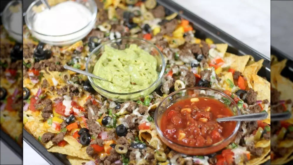 Lembar pan nacho untuk Super Bowl