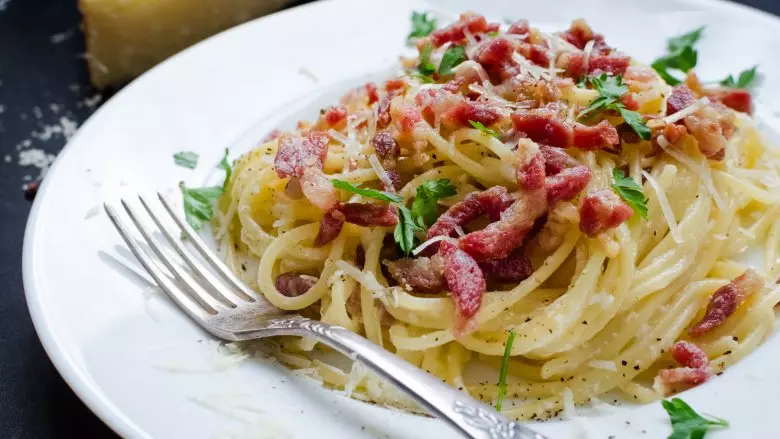 Restaurantmaaltijden die meer dan een dag aan calorieën bevatten 4791_2