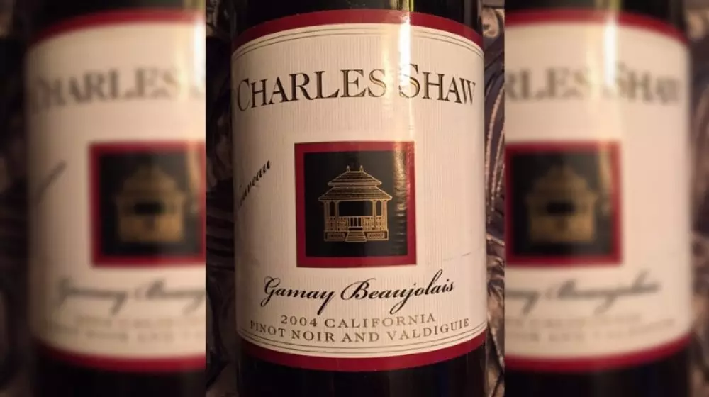 Charles Shaw Gamay Beaujolais Nouveau ti padagang Joe urang