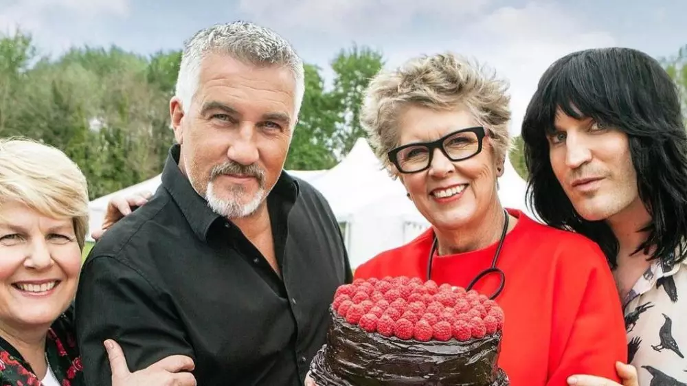 Para hakim lan tuan rumah Great British Bake Off