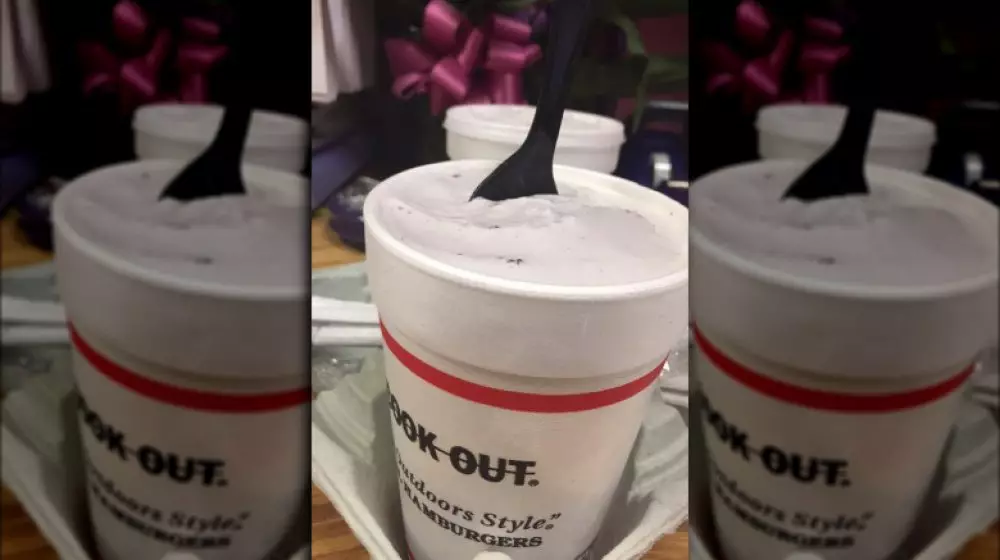 Cook Out-eko Blueberry Milkshake