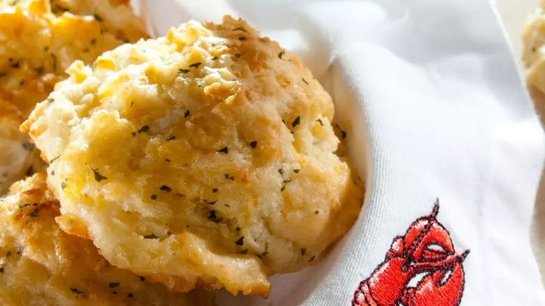 biscuits à la baie de cheddar