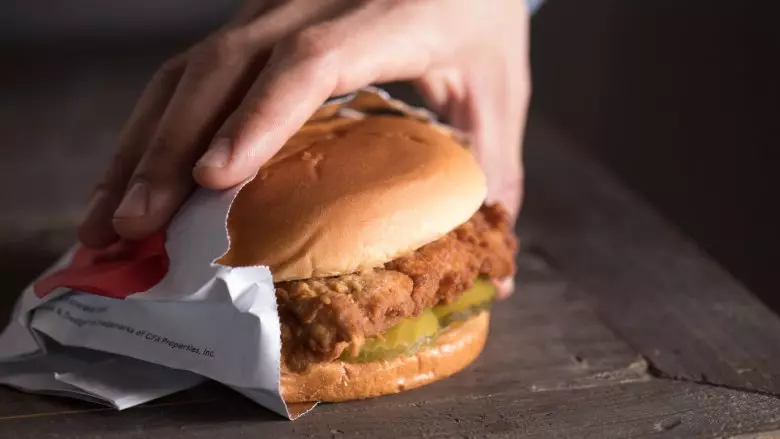 chick-fil-um sanduíche de frango