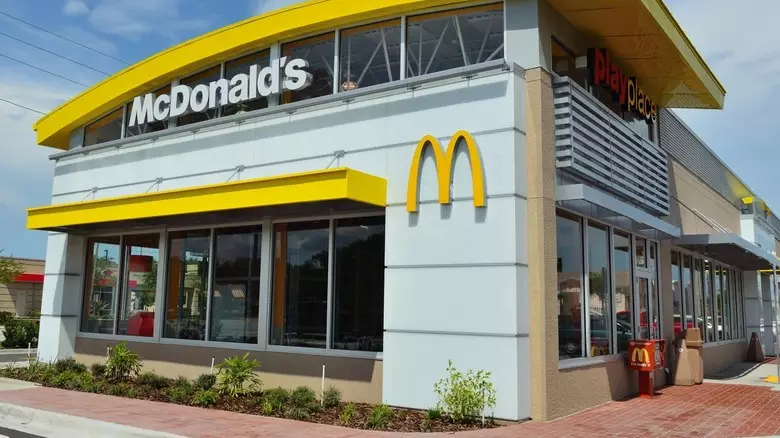 Restaurante McDonald's São Petersburgo, Flórida