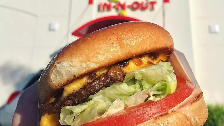burger in-n-out