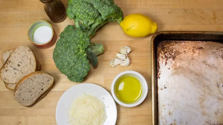 Broccoli di parmigiano arrosto croccanti 580_2