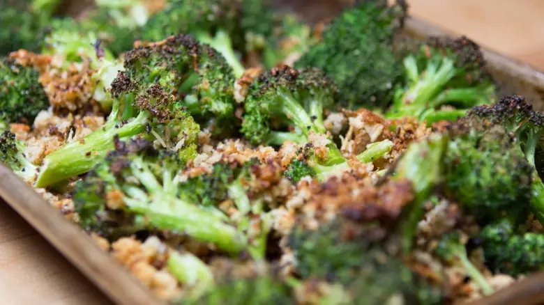 Broccoli di parmigiano arrosto croccanti 580_7