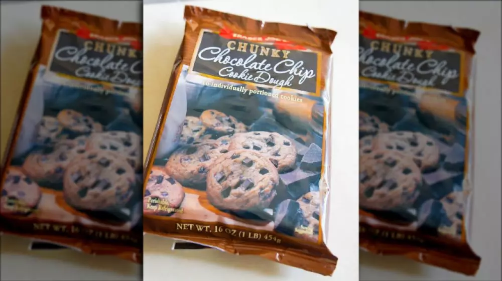 Trader Joe's Chunky Chocolate Chip Cepumu mīkla