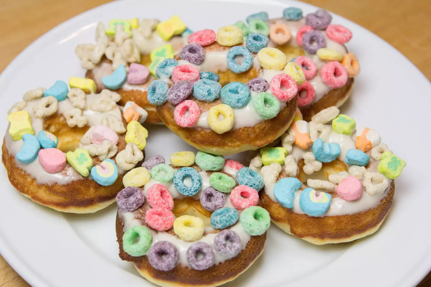 Noj tshais Cereal Donuts