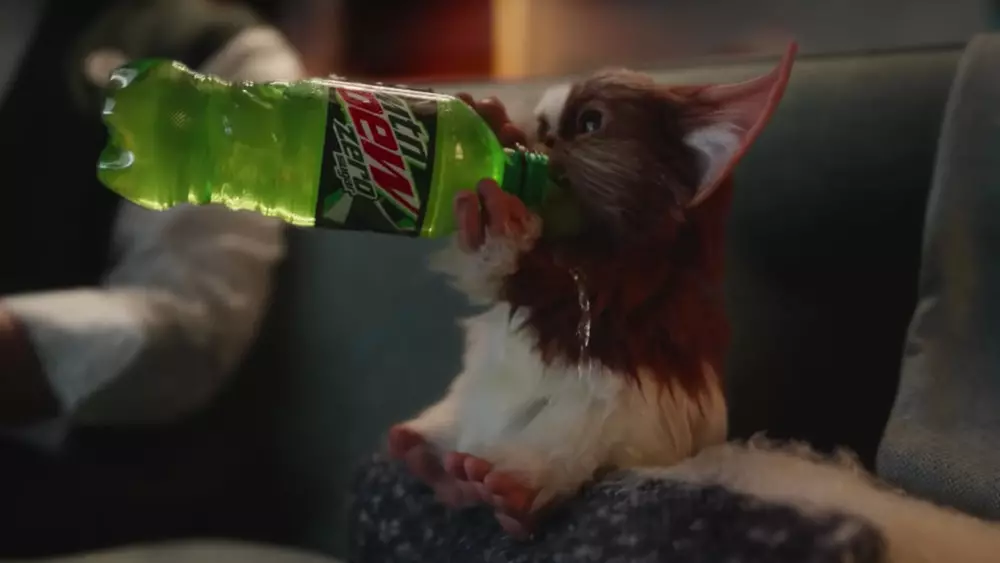 Рэкламны ролік Mountain Dew's Gremlin