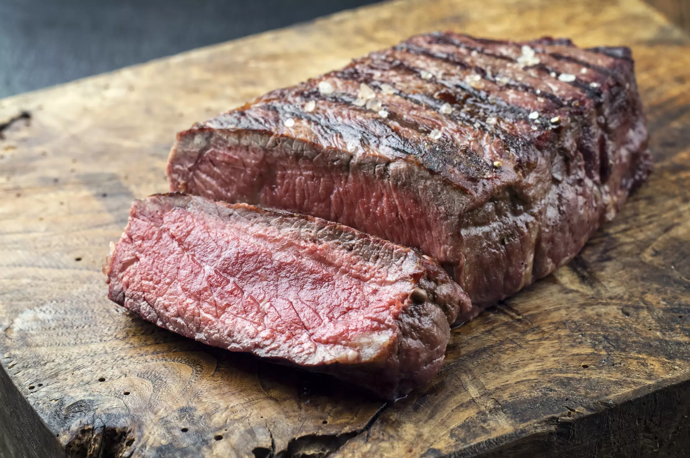 Les meilleures coupes de steak pour tous les budgets