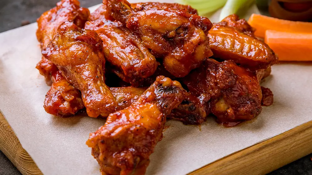 BBQ nkhuku wings