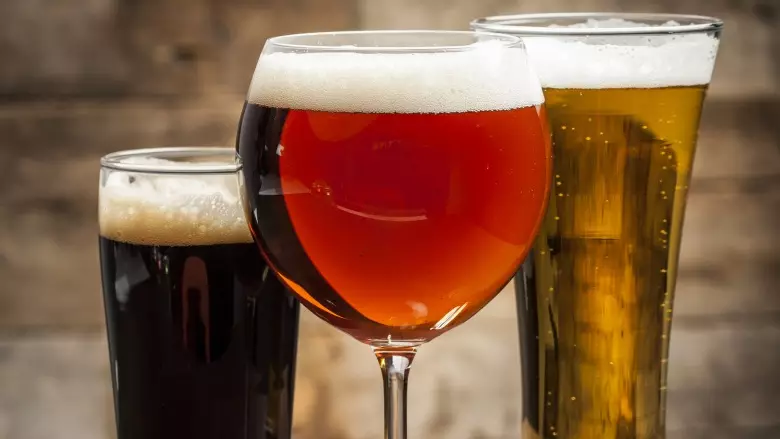 Ohun ti O yẹ ki o Mọ Ṣaaju Mu SIP Miiran ti Beer 655_7