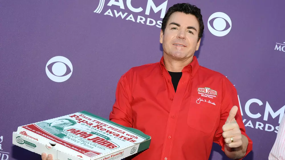 John Schnatter Pîzza Papa John digire