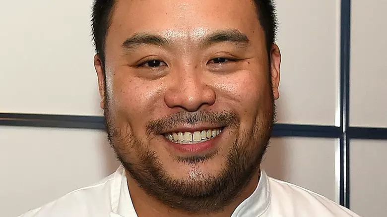 David chang iklädd kockrock