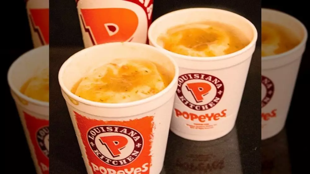 Popeyes มันฝรั่งบดกับเกรวี่