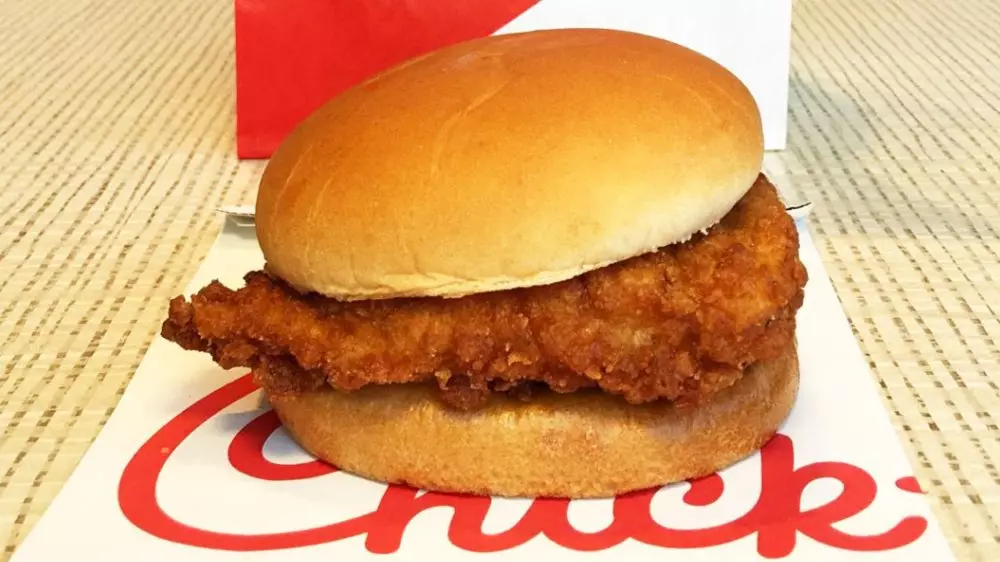 Chick-fil-A kuřecí sendvič