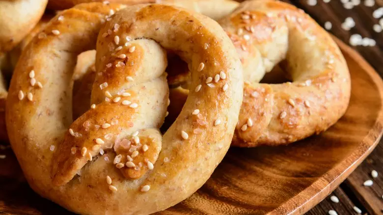 Usichojua Kuhusu Pretzels za Auntie Anne 754_5