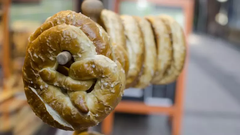 Usichojua Kuhusu Pretzels za Auntie Anne 754_6