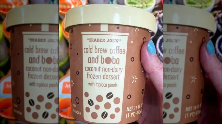 Trader Joe's zuivelvrij koud gebrouwen boba-ijs