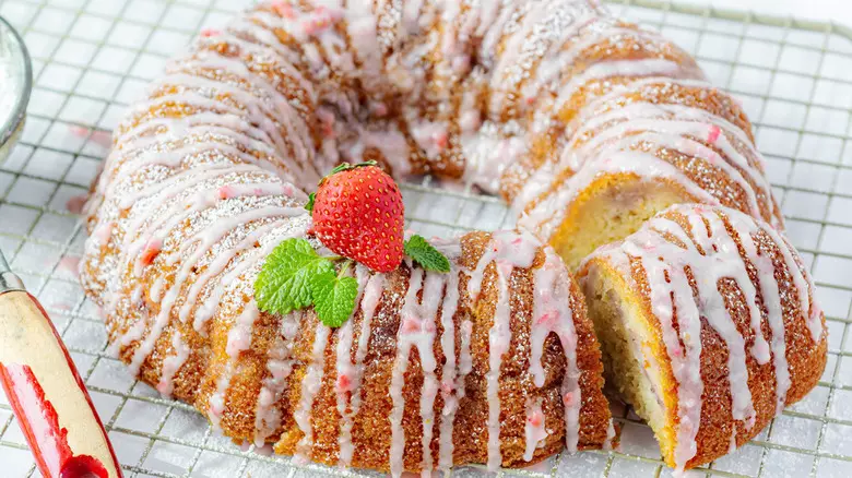 cake strawberry