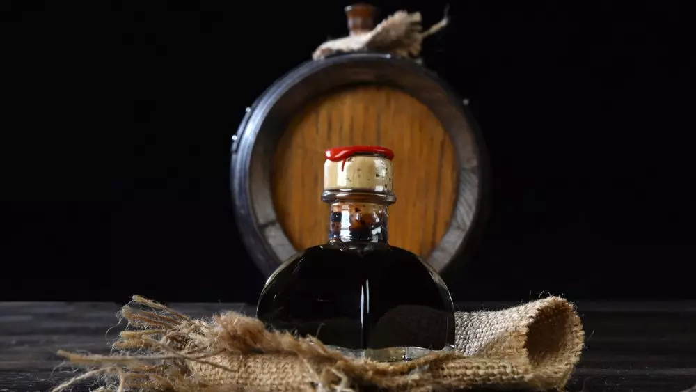 Narito ang Maaari Mong Palitan Para sa Balsamic Vinegar