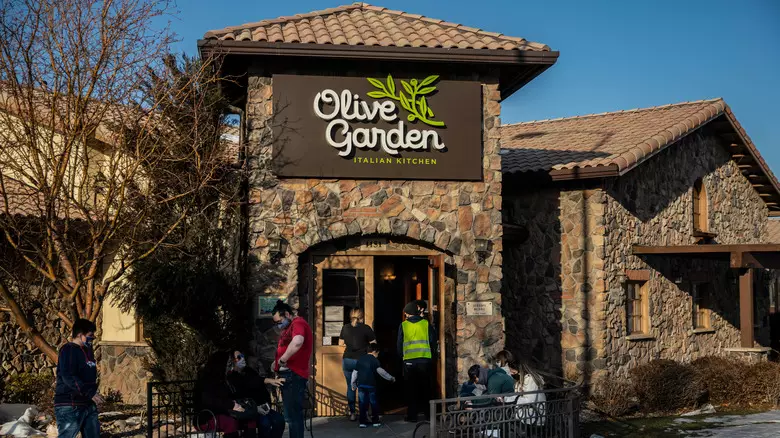 Извън ресторант Olive Garden