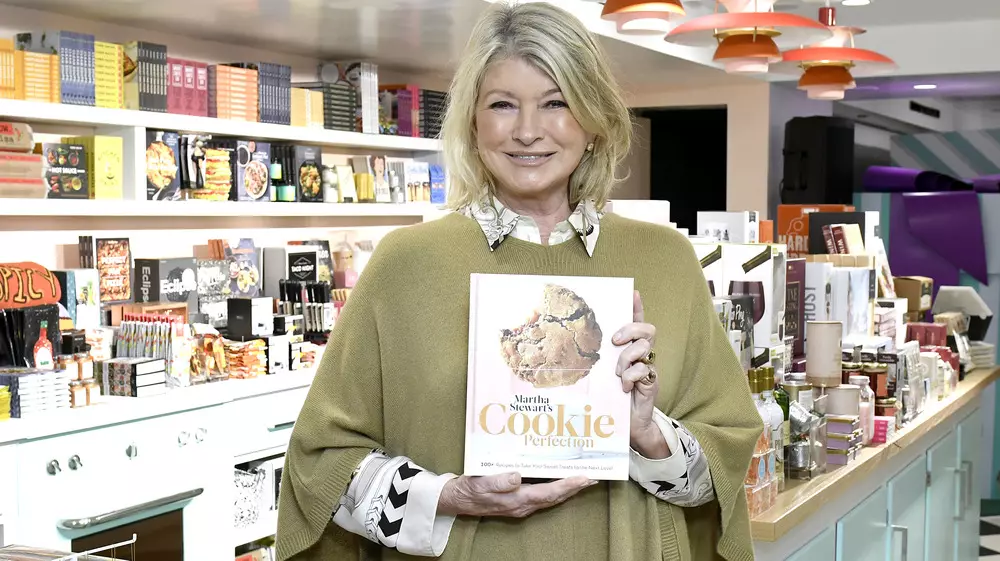 Martha Stewart v knihkupectví s kuchařkou