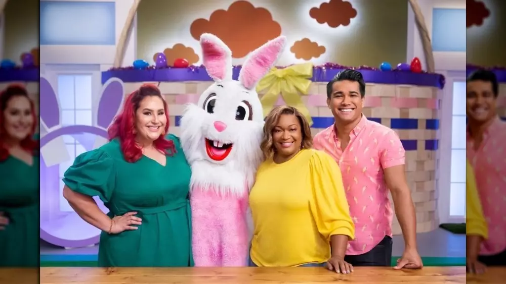 Easter Basket Challenge ຕັດສິນກັບ Sunny Anderson
