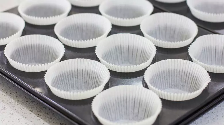 Cupcake papírral bélelt muffinsütők