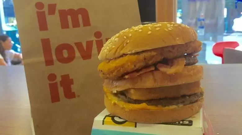 Hamburguesa de tierra, mar y aire de McDonald's