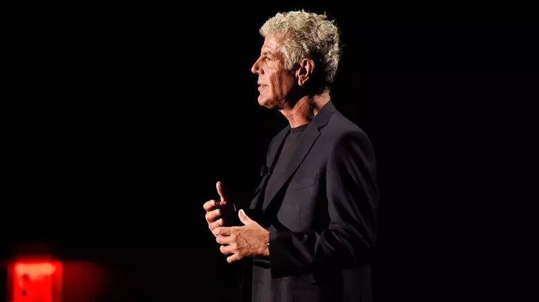 Anthony Bourdain në fejesën e të folurit