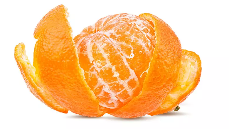 छिले हुए संतरा