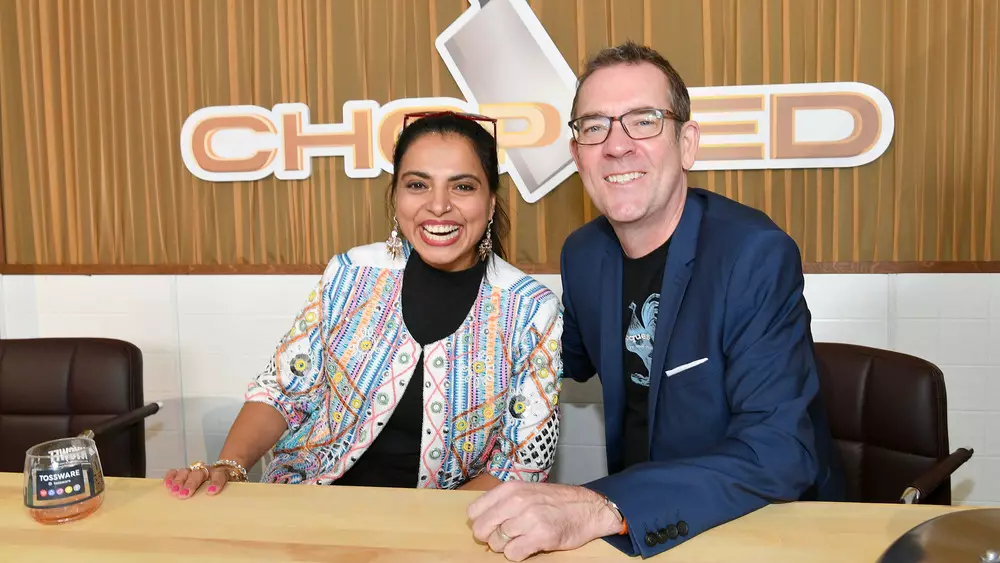 Chopped-en Maneet Chauhan eta Ted Allen