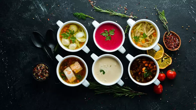 Die überraschende Zutat, die Sie verwenden können, um Suppe zu verdicken