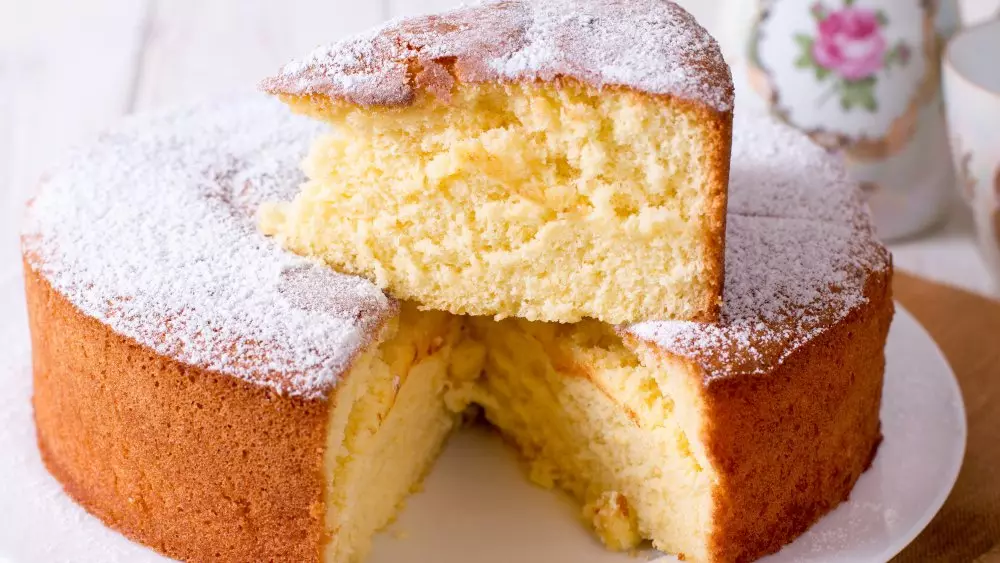 Sponge cake