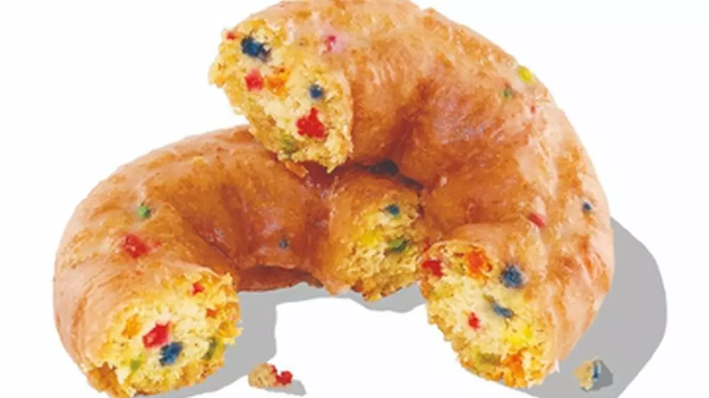 Dunkin 'Donuts confetti donut