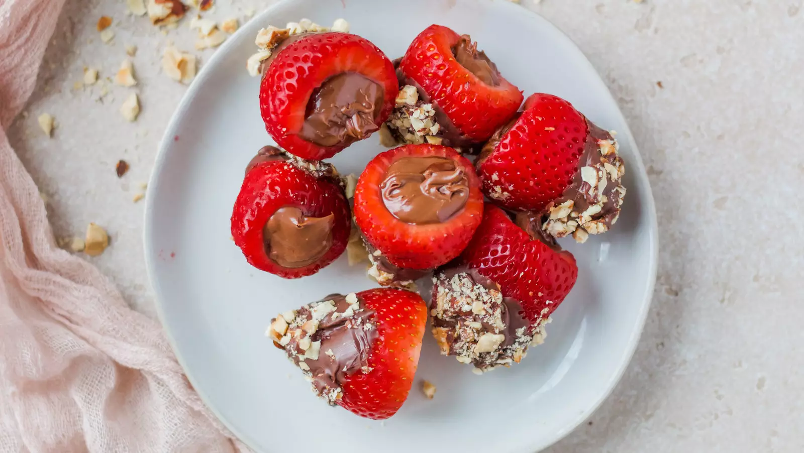Resep Strawberry Isi Nutella