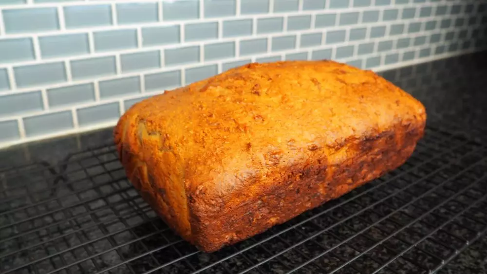 hoe lang moet je bananenbrood met 3 ingrediënten laten afkoelen