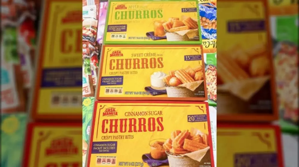 ສາມກ່ອງຂອງ Aldi churro ກັດ