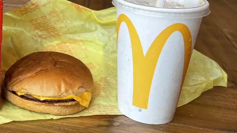 McDonalds classic cheeseburger