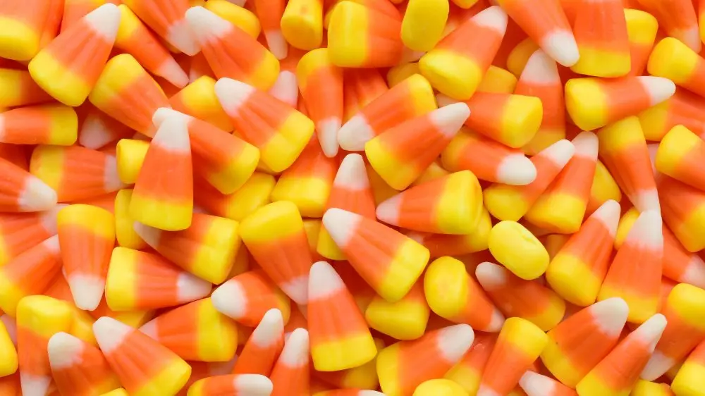 Candy სიმინდის ზოგჯერ გამოიყენება დაჭრილი