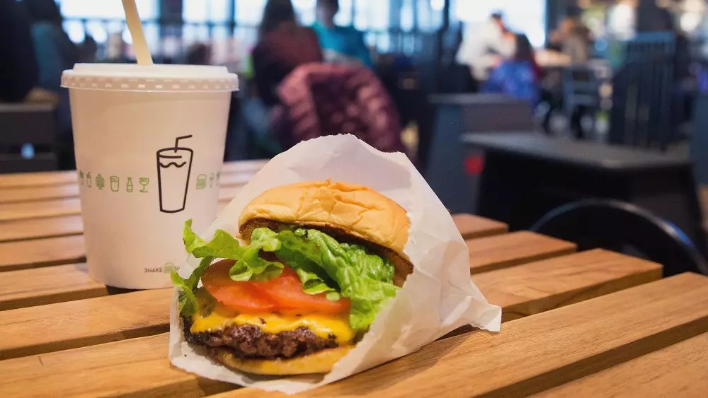 É por iso que as hamburguesas de Shake Shack son tan deliciosas