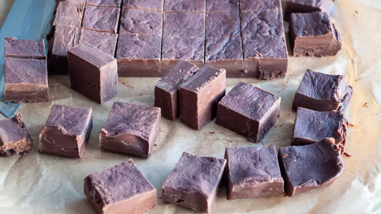 fudge akachekwa kuita zvidimbu