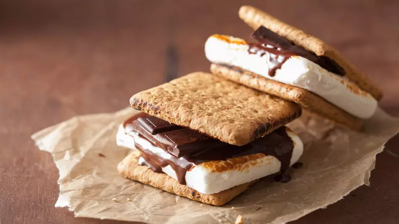 s'more